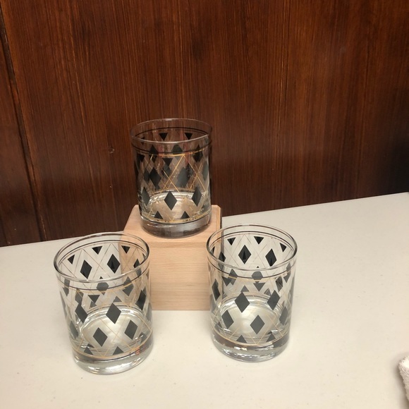 Vintage | Dining | Vintage Modern Black Gold Diamond Rocks Glasses ...